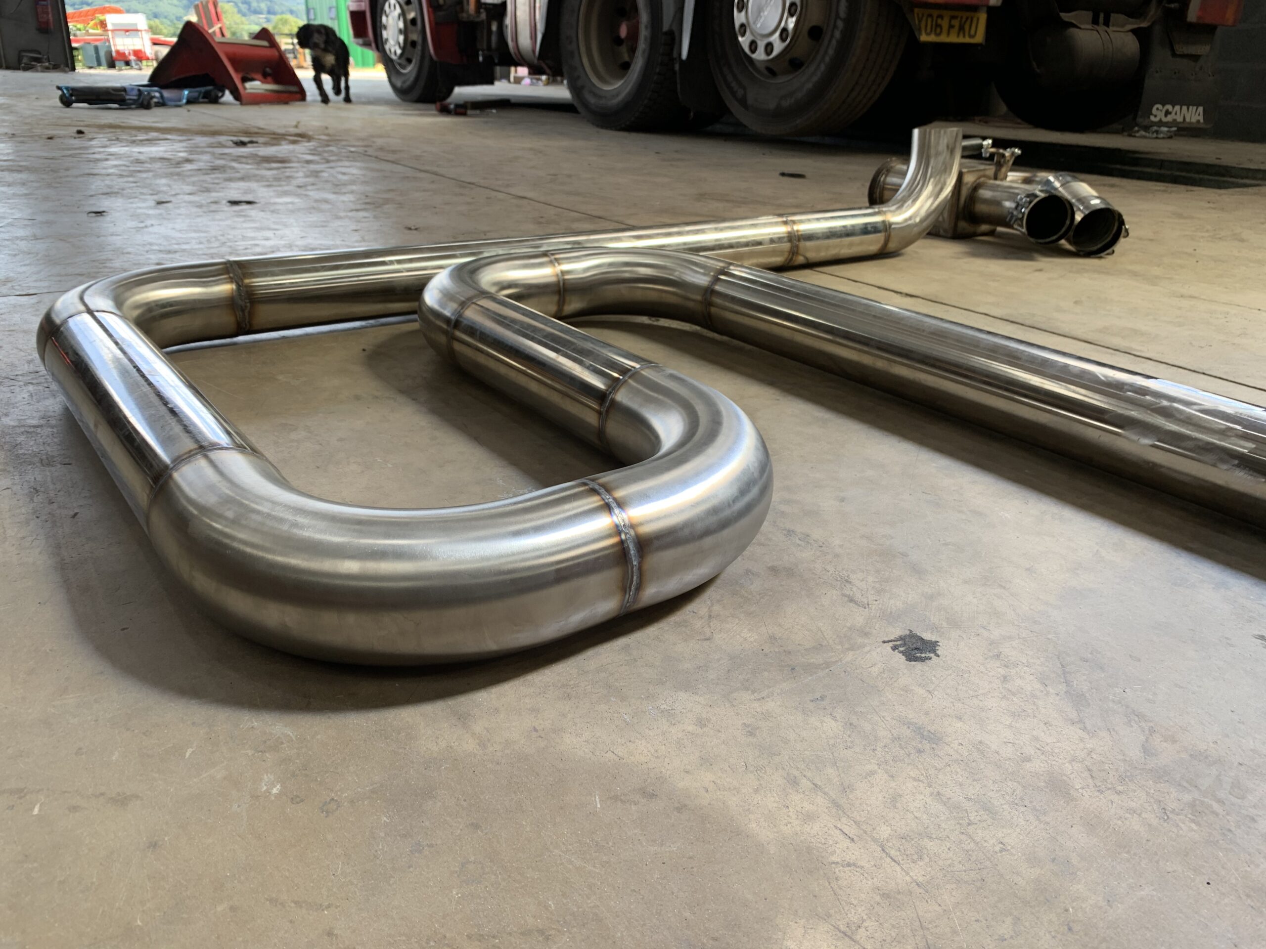 Custom Stainless exhaust Systems - Mocho Fabrication