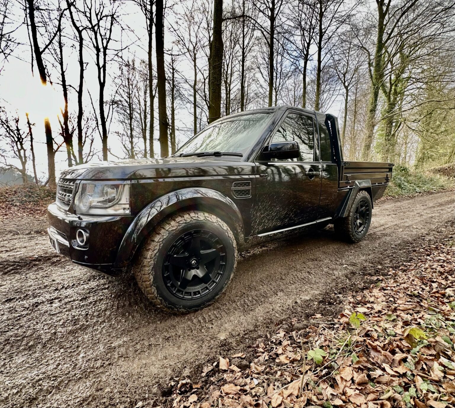 Discovery Pickup Conversion - Mocho Fabrication