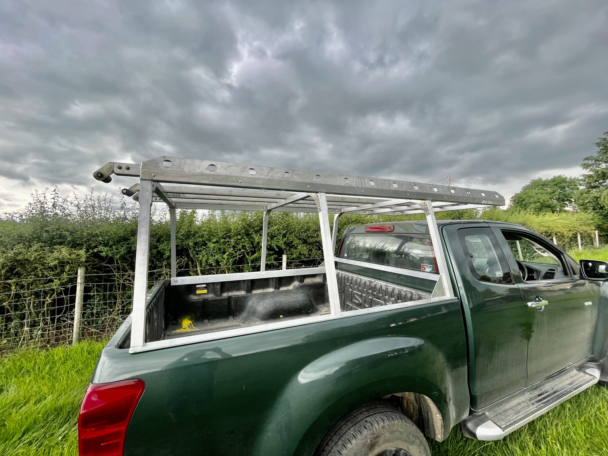 Counter-lever Canopy / Roof rack - Mocho Fabrication